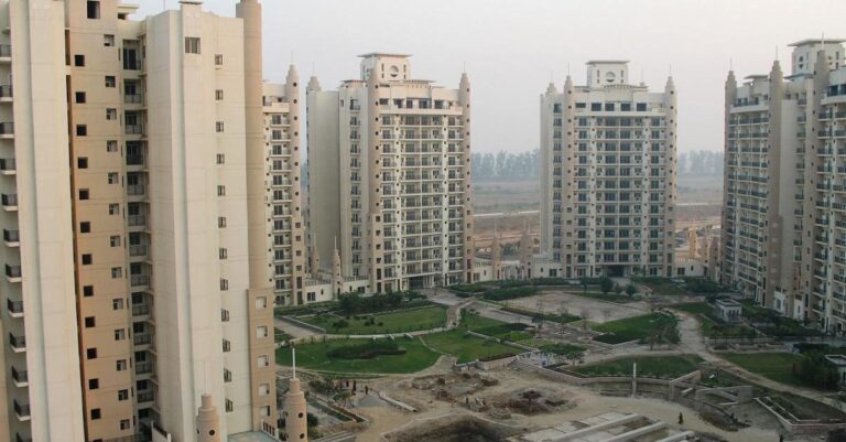What Is Noida? - Askcorran